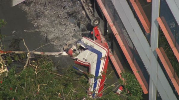 Helicopter crash into Raytheon Buillding E-1 in El Segundo on March 13 ...